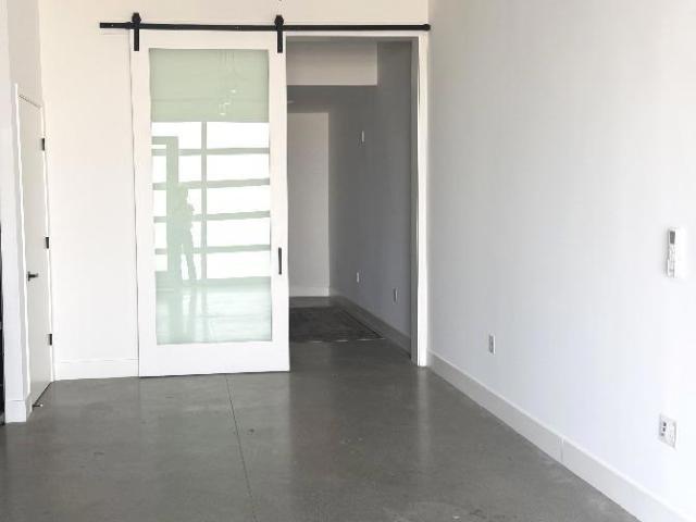 Condo: MLS #ML82044