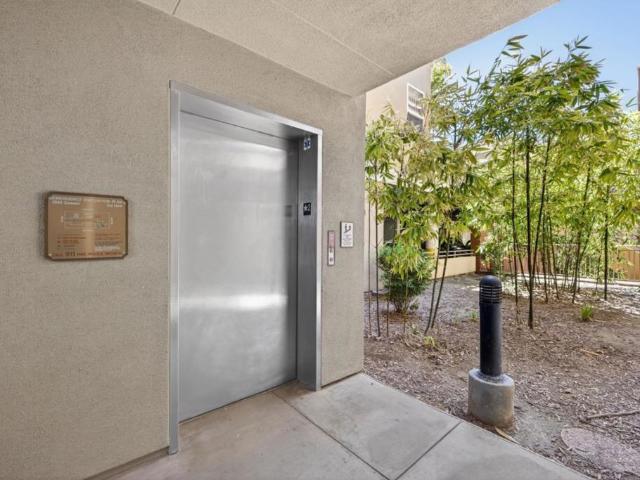 Condo: MLS #ML82050