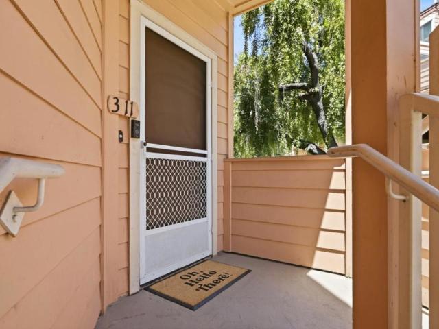 Condo: MLS #ML82054