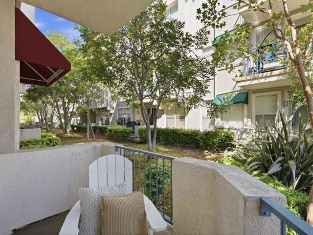 Condo: MLS #ML82055