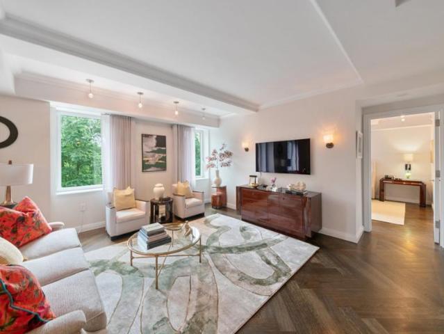 condo NEW YORK NY ES104946698