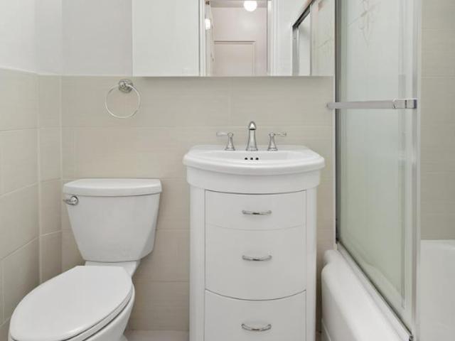 condo New York NY ES62928946
