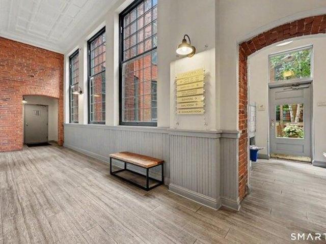 condo Norwalk CT ES105157931