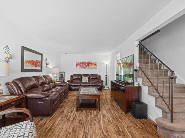 condo Oceanside NY ES105023551