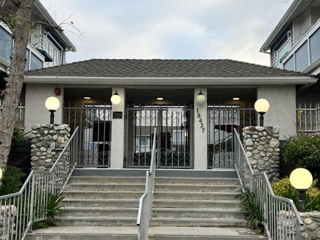Condo perfect for students.1 mile from Campus