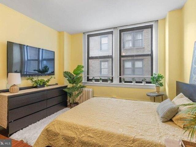 condo Philadelphia PA ES103624147