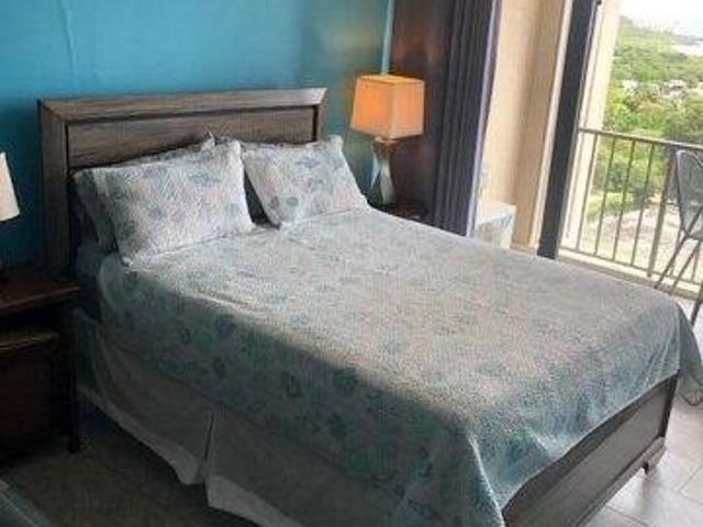 condo Saint Thomas MO DLS103097640