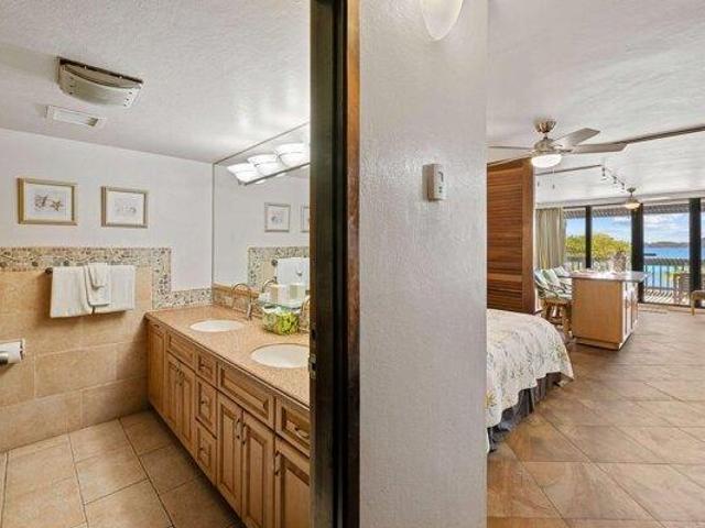 condo Saint Thomas MO ES105041067