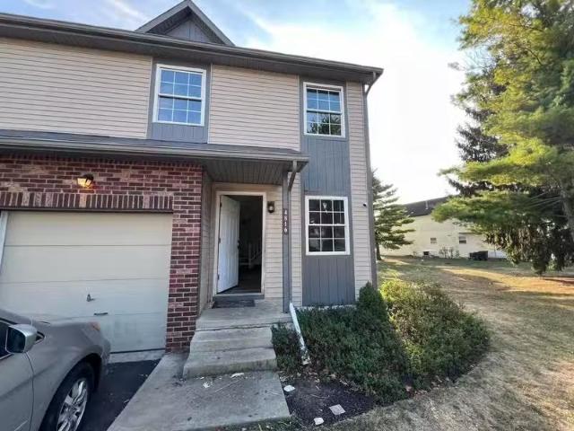 Condo Shared Wall, 2 Story Hilliard, OH 4816 Lady Jane Ave