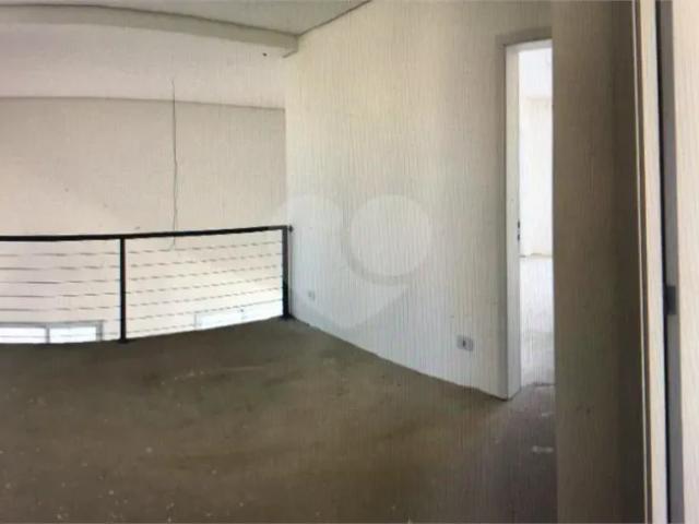 Condomínio com 4 quartos à venda em Alphaville SP