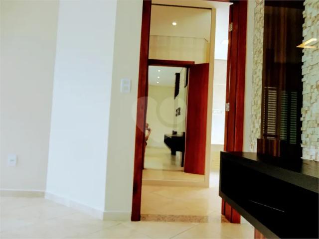 Casa à venda com 3 suítes no condomínio Residencial Jardim América, Vinhedo SP