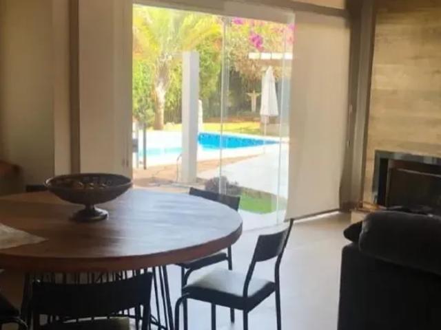 Condomínio Portal do Sabiá? Casa 3 Suítes, 1 Quarto, Área Gourmet de 90m², Escritório, 330m² de Con