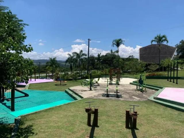 Condomínio Residencial Jaguary 500m² 4 Suítes
