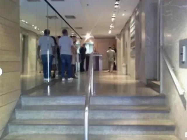 Condomínio 99 Center Sala com 303 m2