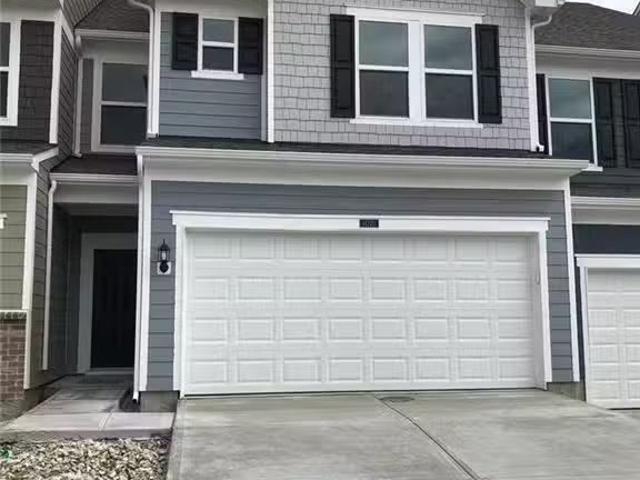 Condominium, Traditonalamerican Fishers, IN 14270 Bay Willo.