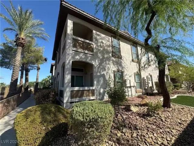 Condominium, Two Story Henderson, NV 2305 W Horizon Ridge P.