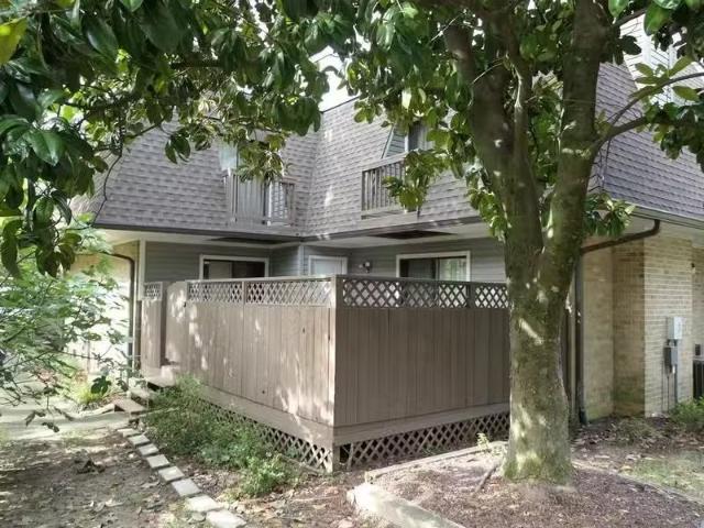 Condominium Chapel Hill, NC 130 Springberry Ln