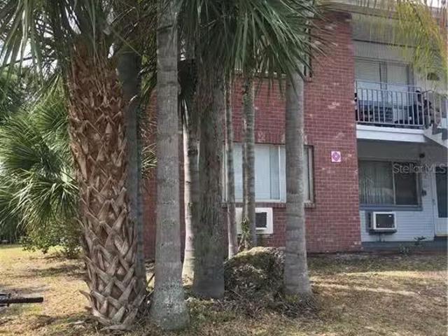 Condominium CLEARWATER, FL 2353 Shelley St #1