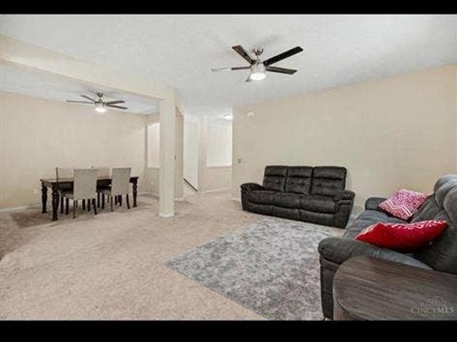 Condominium for rent/ Room for rent