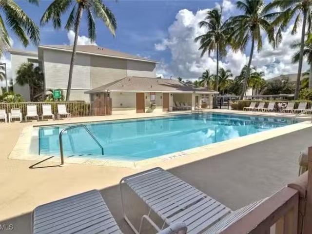 Condominium, Florida, See Remarks, Low Rise Cape Coral, FL.
