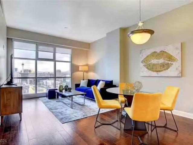 Condominium, High Rise Las Vegas, NV 150 Las Vegas Blvd N #.