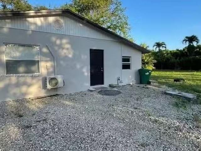 Condominium Homestead, FL 23700 Sw 142nd Ave #A