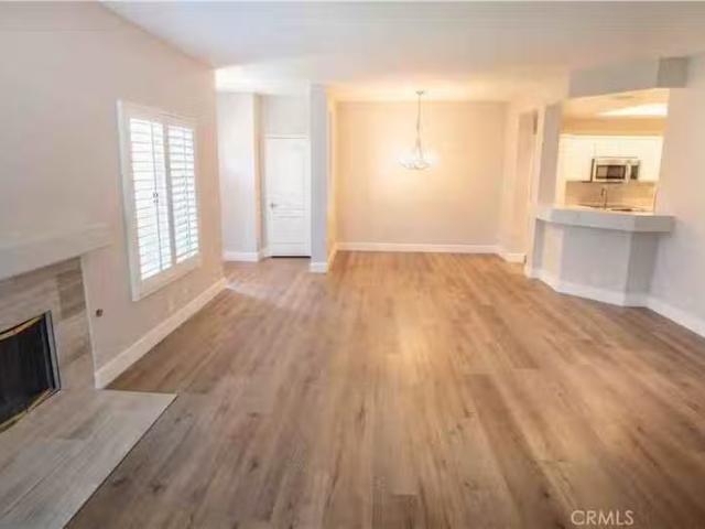 Condominium Irvine, CA 48 Lehigh Aisle #154