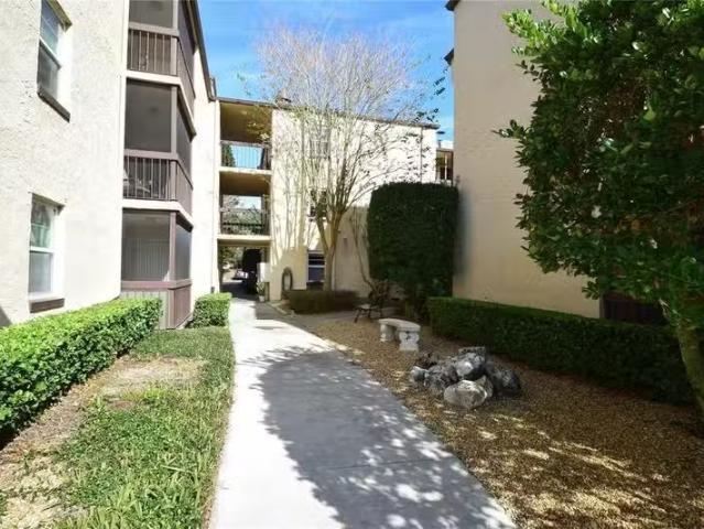 Condominium LAKELAND, FL 2025 Sylvester Ct #N308