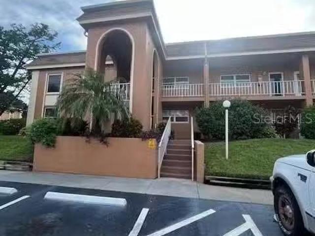 Condominium LARGO, FL 12760 Indian Rocks Rd #406