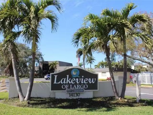 Condominium LARGO, FL 14130 Rosemary Ln #1305