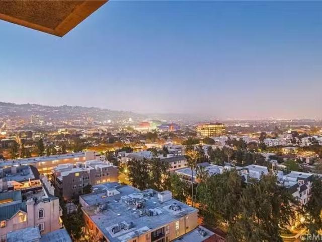 Condominium Los Angeles, CA 100 S Doheny Dr #PH10