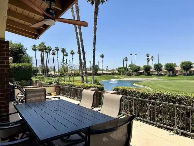 Condominium Palm Desert, CA 214 La Paz Way