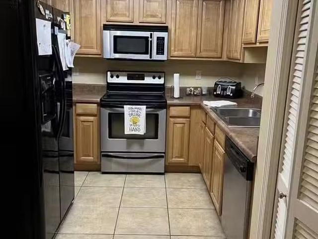 Condominium Pensacola Beach, FL 1600 Via De Luna Dr #102A