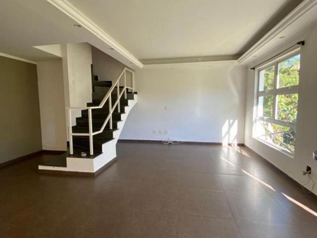 O Condomínio mais charmoso do Butantã | 3 dorms | Quintal e jardim | Pronto para morar