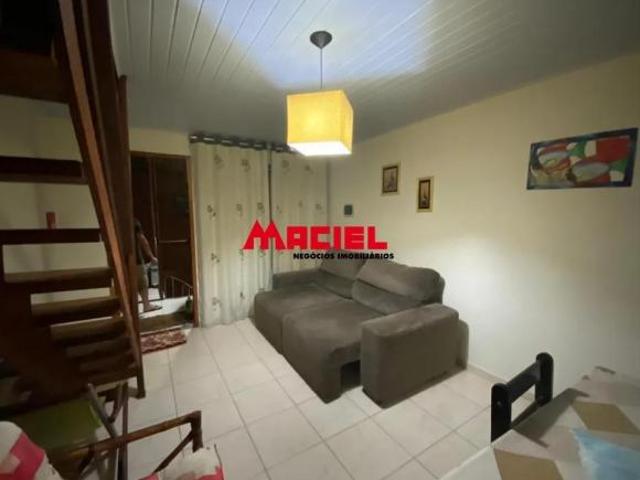 Condomínio Maranduba Ville 1 lazer completo há 650mts da praia de maranduba