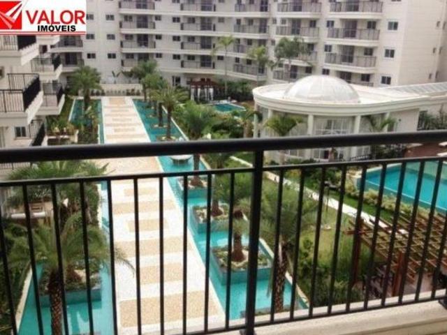 CONDOMINIO MENARA TERREO NO CONTRA PISO 2 DORMITORIOS, 1 SUITE + WC, 2 VAGAS, SALA COZINHA,VARANDA