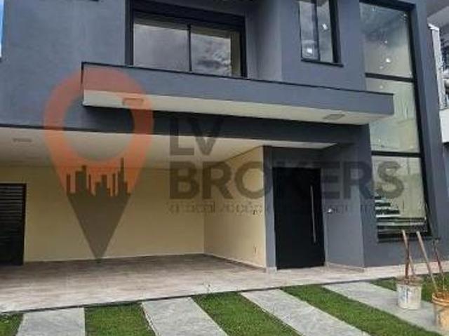 CONDOMINIO MOSAICO ESSENCE CASA ASSOBRADADA 3 SUITES