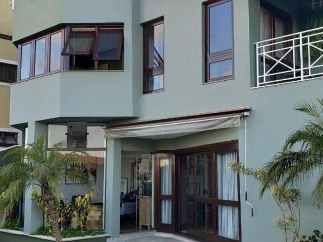 Condominio Morada dos Pinheiros Casa Maravilhosa