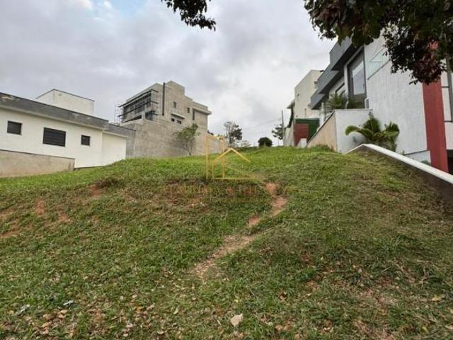 Condomínio New Ville