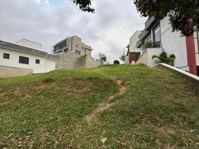 Condomínio New Ville