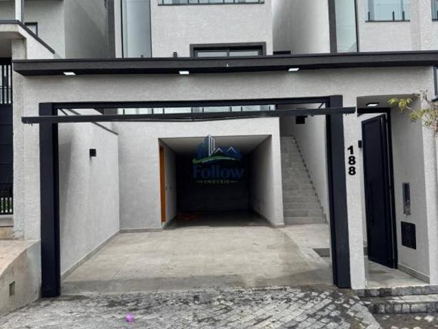 Condomínio Nova Jaguari Casa a Venda em Santana de Parnaiba