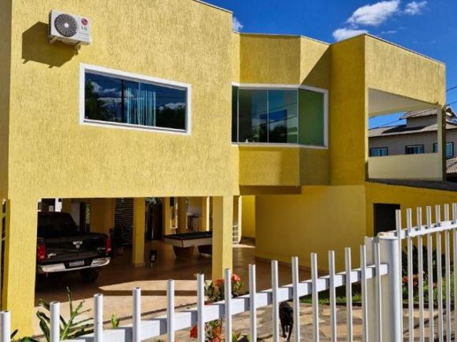 Condomínio Ouro Vermelho 1 Casa com 300 m² e 4 quartos à venda em Brasília