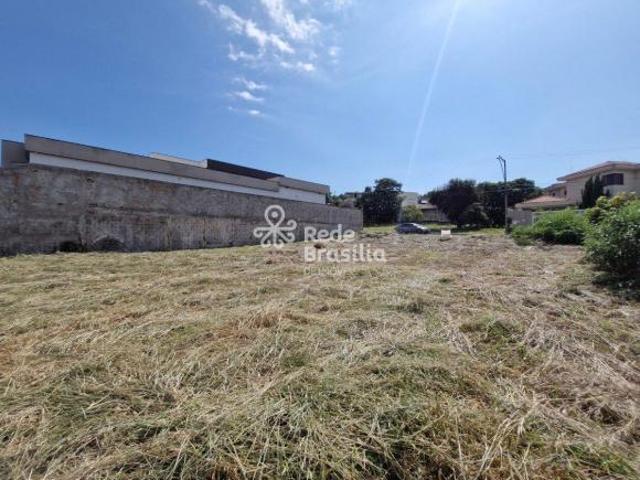 Condomínio Ouro Vermelho 2, terreno à venda, 1.000m², aceita financiamento Jardim Botânico Brasí