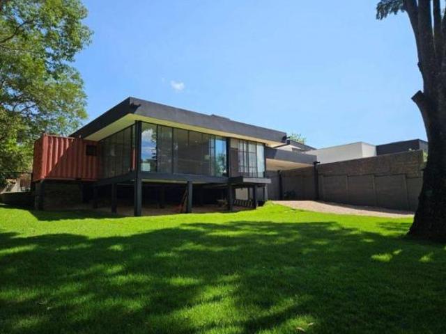 Condominio Ouro Vermelho, Casa Nova, Reformada, Moderna, Armários