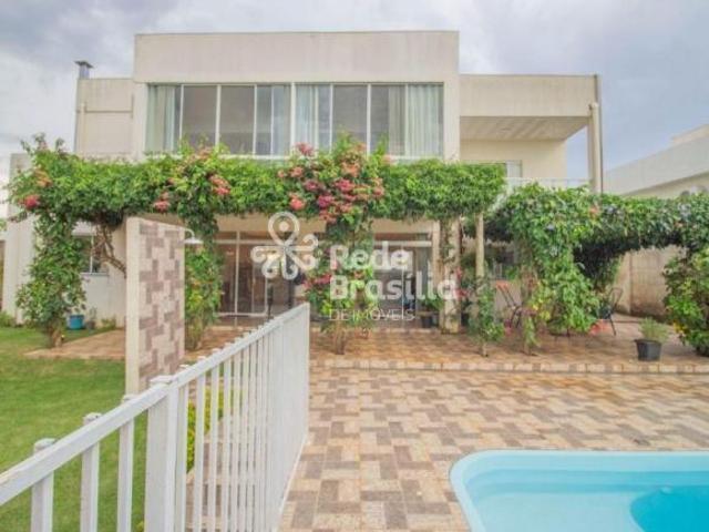 Condomínio Ouro Vermelho II Casa à venda, 4 quartos, sendo 2 suítes, Jardim Botânico