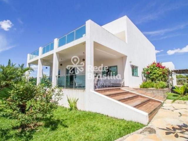 Condomínio Ouro Vermelho II Casa à venda, 5 quartos, sendo 4 suítes, Jardim Botânico