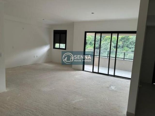 Condomínio Odeon Residencial 3 quartos, 2 suítes, 1 sala, 2 banheiros, 2 vagas, 95m²!