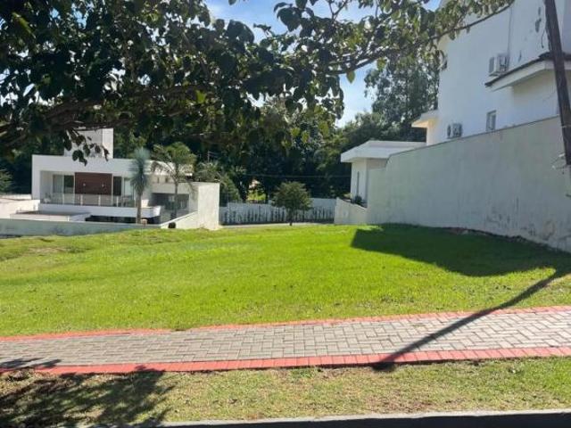 Condomínio Azaléia Park