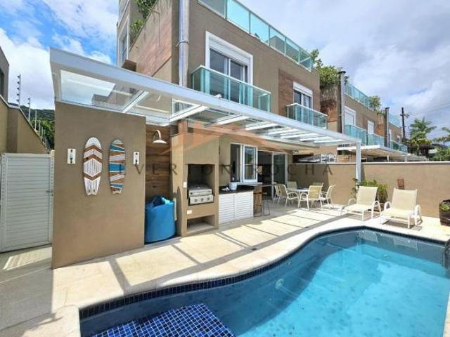 Condomínio a poucos passos do mar Casa com 4 suítes piscina e jacuzzi para venda e locação