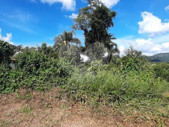 Condomínio à venda em Caraguatá SP